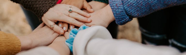 How to Write a Reflective Essay on Community Service - PerfectEssay